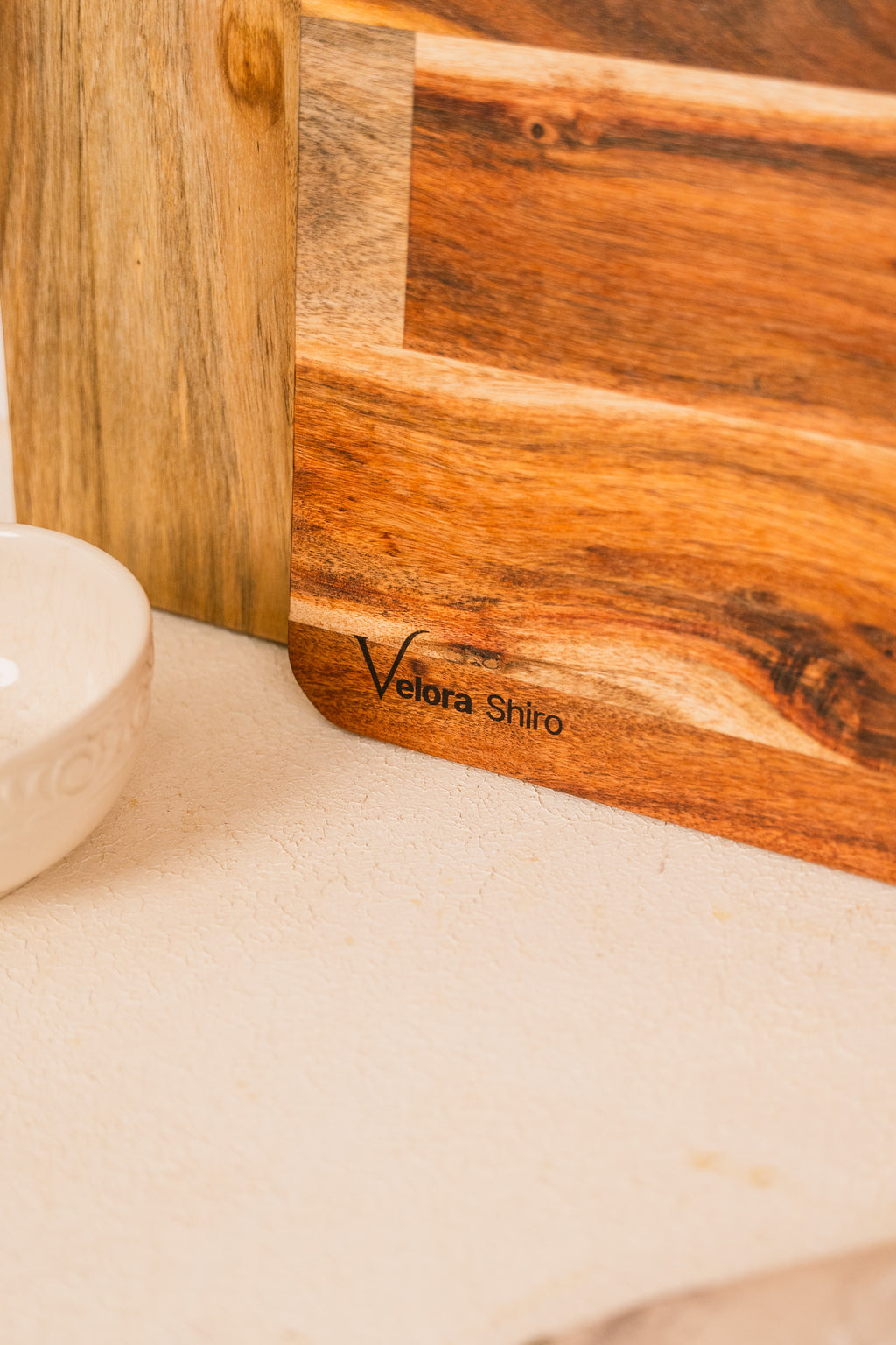Shiro – Acacia Wood Chopping Board – Velora Kitchen Store